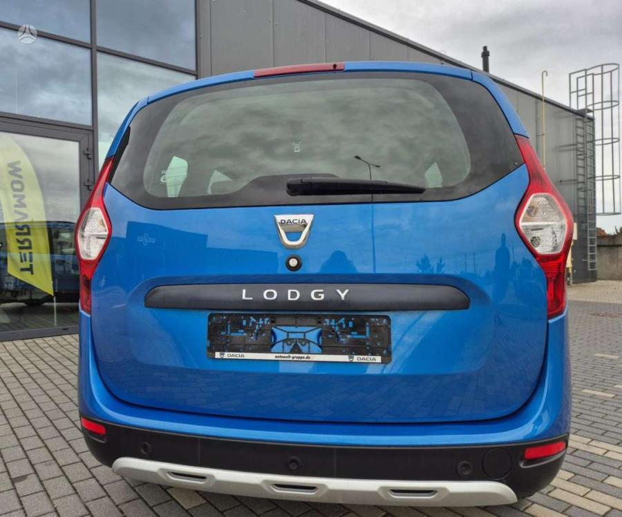 Zils Dacia Lodgy 2015 Šauļi, ar dzinēja tilpumu 1.20 L un nobraukumu 128 tūkst. km par 5950 €, foto 13 vietnē AUTOMOTO.COM.LV