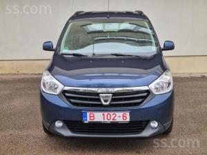 Blue Dacia Lodgy 2016 in Ogre, with an engine capacity of 1.20 L and mileage of 141 thousand km for 5950 €, photo 2 on AUTOMOTO.COM.LV