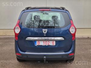 Blue Dacia Lodgy 2016 in Ogre, with an engine capacity of 1.20 L and mileage of 141 thousand km for 5950 €, photo 7 on AUTOMOTO.COM.LV