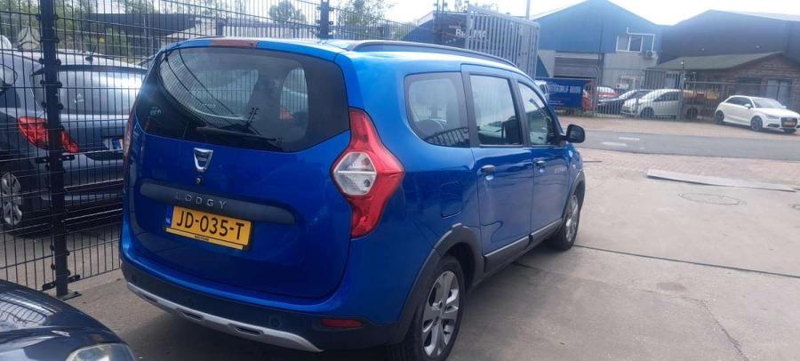 Zils Dacia Lodgy 2016 Kauņa, ar dzinēja tilpumu 1.20 L un nobraukumu 172 tūkst. km par 4300 €, foto 4 vietnē AUTOMOTO.COM.LV
