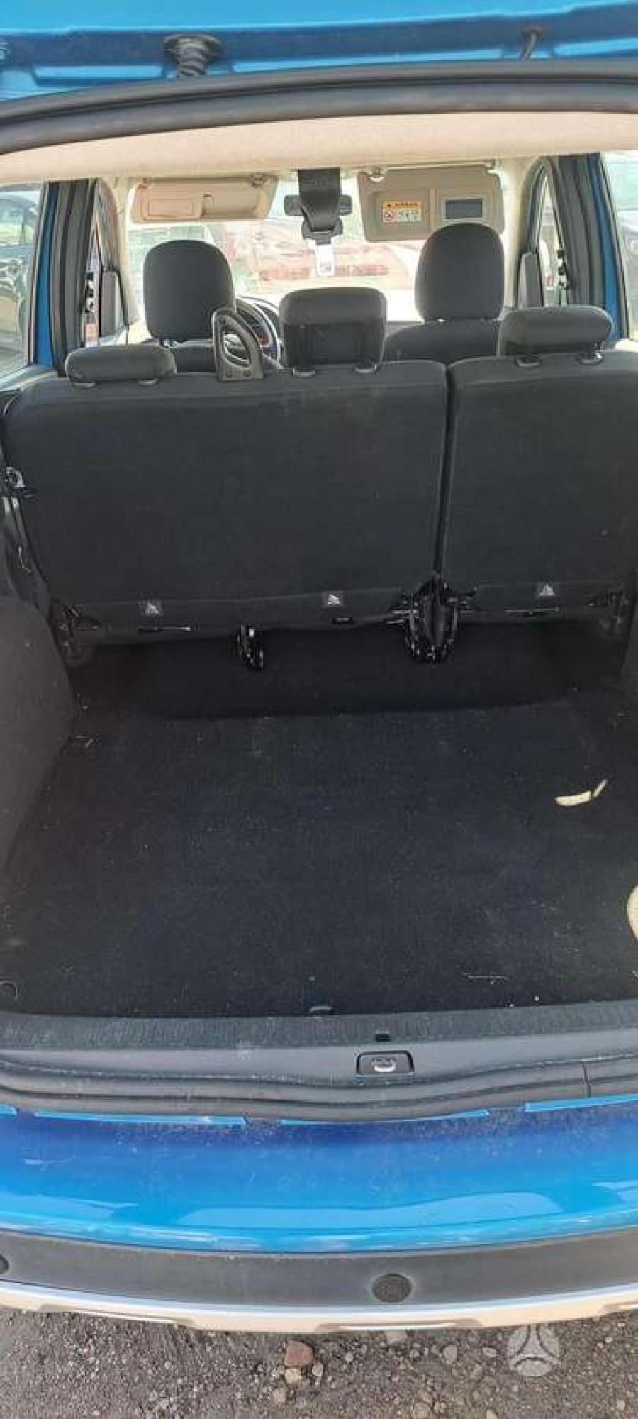 Zils Dacia Lodgy 2016 Kauņa, ar dzinēja tilpumu 1.20 L un nobraukumu 172 tūkst. km par 4300 €, foto 14 vietnē AUTOMOTO.COM.LV