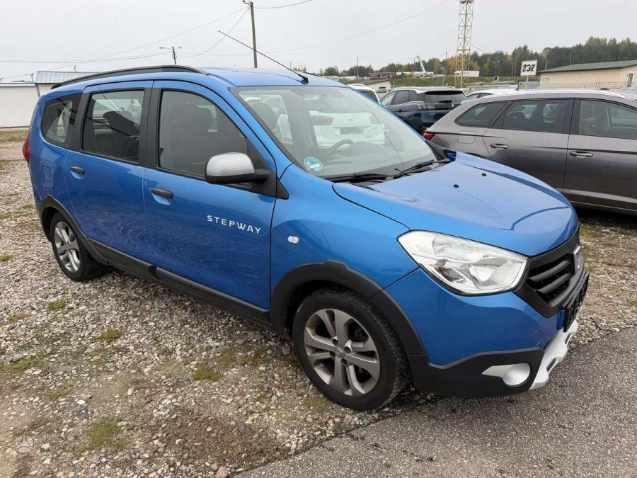 Zils Dacia Lodgy 2016 Viļņa, ar dzinēja tilpumu 1.46 L un nobraukumu 251 tūkst. km par 5290 €, foto 3 vietnē AUTOMOTO.COM.LV