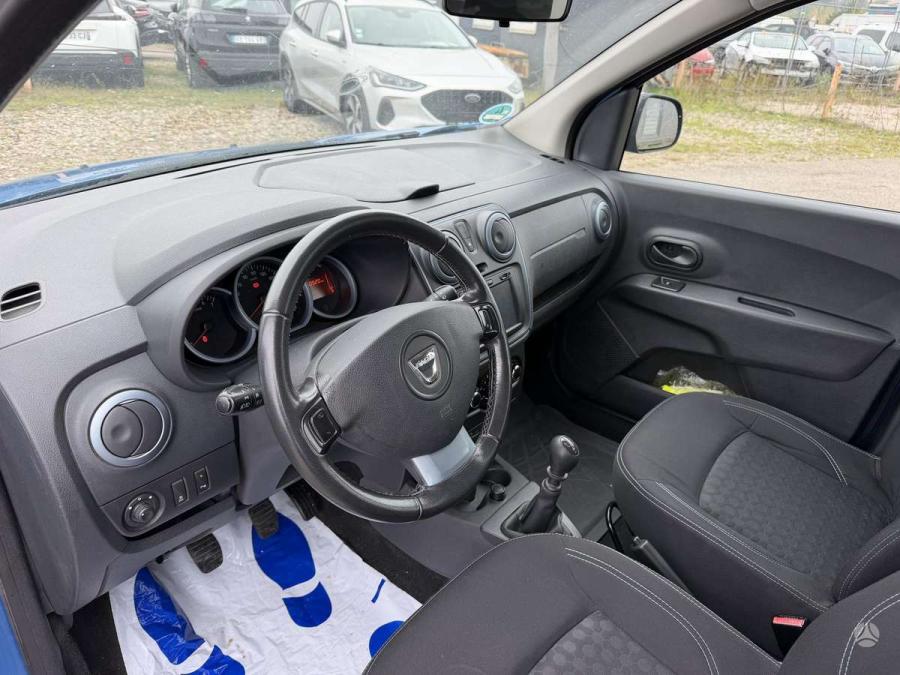 Zils Dacia Lodgy 2016 Viļņa, ar dzinēja tilpumu 1.46 L un nobraukumu 251 tūkst. km par 5290 €, foto 11 vietnē AUTOMOTO.COM.LV