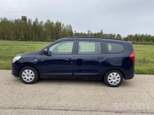 Blue Dacia Lodgy 2017 in Riga, with an engine capacity of 1.60 L and mileage of 0 thousand km for 4999 €, photo 5 on AUTOMOTO.COM.LV