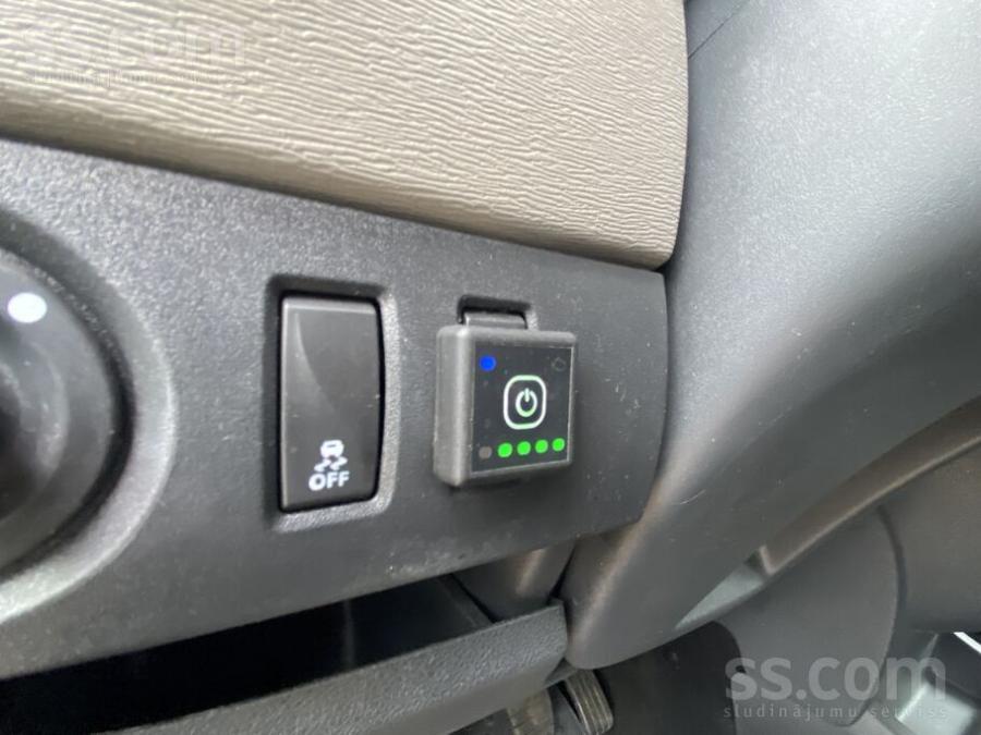 Blue Dacia Lodgy 2017 in Riga, with an engine capacity of 1.60 L and mileage of 0 thousand km for 4999 €, photo 13 on AUTOMOTO.COM.LV