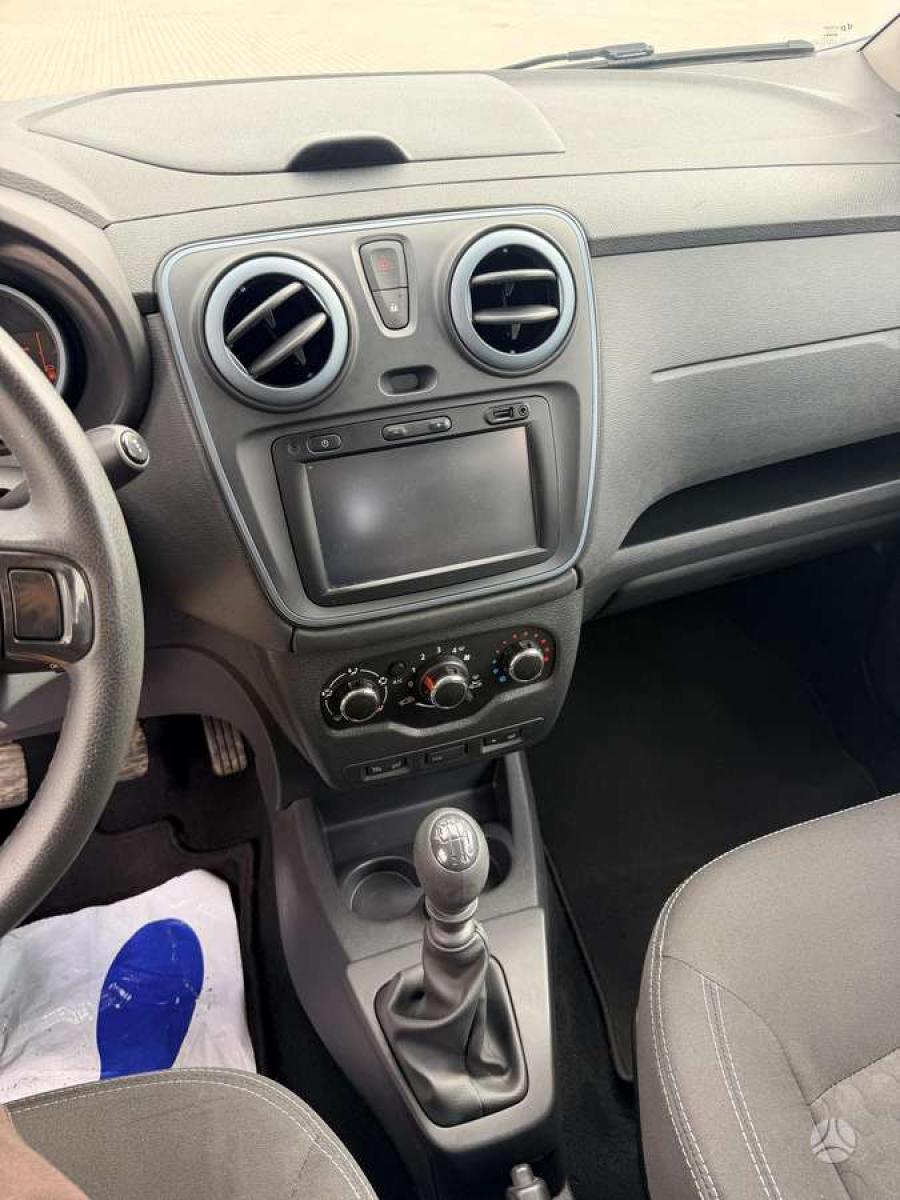 Zils Dacia Lodgy 2017 Tauragė, ar dzinēja tilpumu 1.46 L un nobraukumu 229 tūkst. km par 5999 €, foto 20 vietnē AUTOMOTO.COM.LV