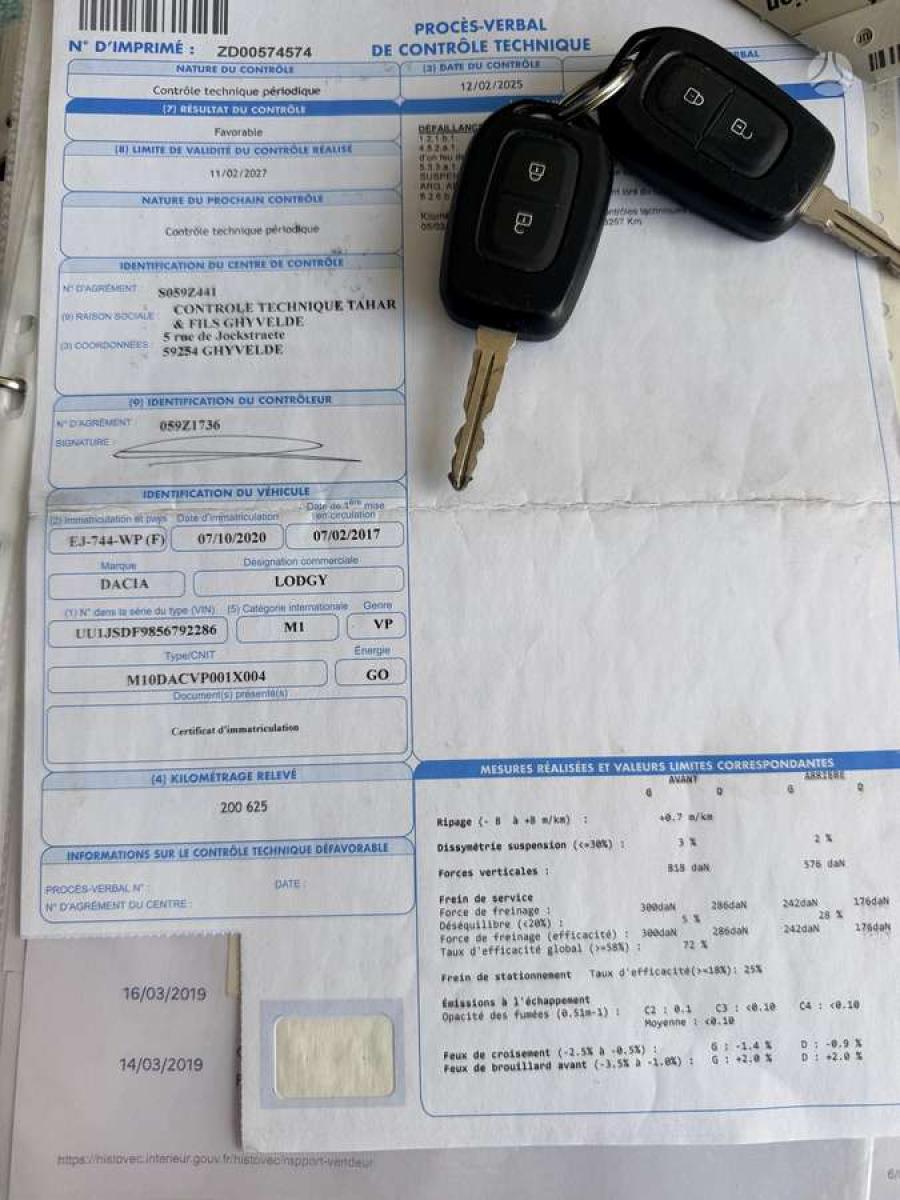 Zils Dacia Lodgy 2017 Tauragė, ar dzinēja tilpumu 1.46 L un nobraukumu 229 tūkst. km par 5999 €, foto 34 vietnē AUTOMOTO.COM.LV