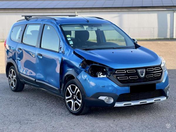 Zils Dacia Lodgy 2018 Panevēža, ar dzinēja tilpumu 1.46 L un nobraukumu 100 tūkst. km par 4999 €, foto 2 vietnē AUTOMOTO.COM.LV
