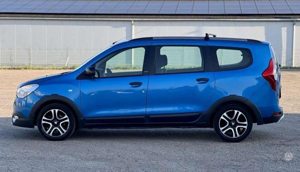 Zils Dacia Lodgy 2018 Panevēža, ar dzinēja tilpumu 1.46 L un nobraukumu 100 tūkst. km par 4999 €, foto 6 vietnē AUTOMOTO.COM.LV