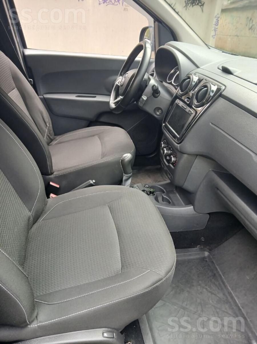 Zils Dacia Lodgy 2019 Rīga, ar dzinēja tilpumu 1.60 L un nobraukumu 158 tūkst. km par 7300 €, foto 13 vietnē AUTOMOTO.COM.LV