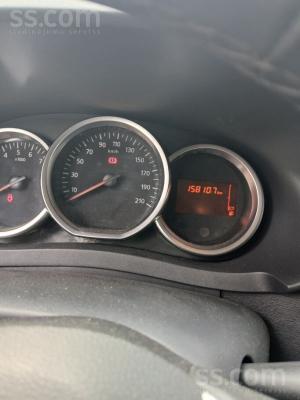 Zils Dacia Lodgy 2019 Rīga, ar dzinēja tilpumu 1.60 L un nobraukumu 158 tūkst. km par 7300 €, foto 15 vietnē AUTOMOTO.COM.LV