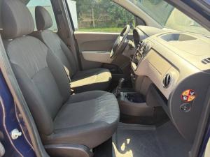 Zils Dacia Lodgy 2015 Narva, ar dzinēja tilpumu 1.60 L un nobraukumu 217 tūkst. km par 3400 €, foto 17 vietnē AUTOMOTO.COM.LV