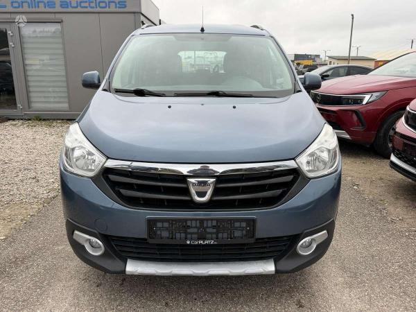 Blue Dacia Lodgy 2015 in Vilnius, with an engine capacity of 1.46 L and mileage of 250 thousand km for 5290 €, photo 5 on AUTOMOTO.COM.LV