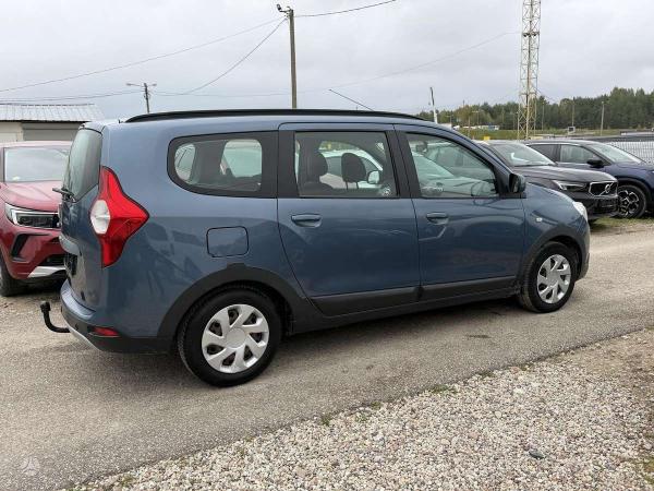 Blue Dacia Lodgy 2015 in Vilnius, with an engine capacity of 1.46 L and mileage of 250 thousand km for 5290 €, photo 8 on AUTOMOTO.COM.LV