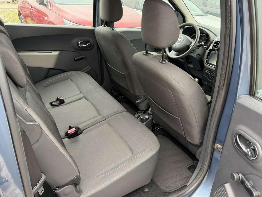 Blue Dacia Lodgy 2015 in Vilnius, with an engine capacity of 1.46 L and mileage of 250 thousand km for 5290 €, photo 10 on AUTOMOTO.COM.LV