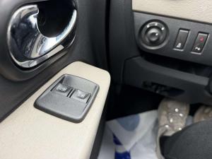 Blue Dacia Lodgy 2015 in Vilnius, with an engine capacity of 1.46 L and mileage of 250 thousand km for 5290 €, photo 21 on AUTOMOTO.COM.LV