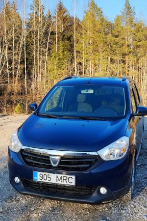 Blue Dacia Lodgy 2017 in Rakvere, with an engine capacity of 1.20 L and mileage of 158 thousand km for 9400 €, photo 4 on AUTOMOTO.COM.LV
