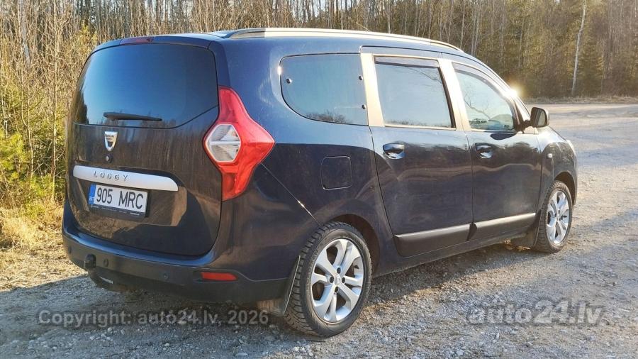 Blue Dacia Lodgy 2017 in Rakvere, with an engine capacity of 1.20 L and mileage of 158 thousand km for 9400 €, photo 8 on AUTOMOTO.COM.LV