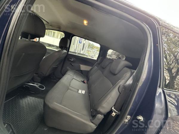 Zils Dacia Lodgy 2017 Rīga, ar dzinēja tilpumu 1.60 L un nobraukumu 255 tūkst. km par 5299 €, foto 9 vietnē AUTOMOTO.COM.LV