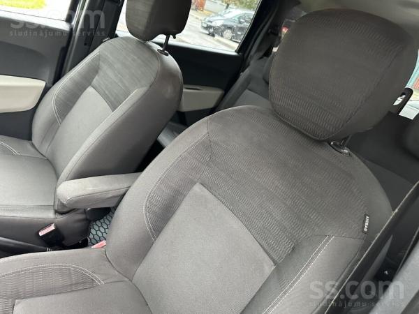 Zils Dacia Lodgy 2017 Rīga, ar dzinēja tilpumu 1.60 L un nobraukumu 255 tūkst. km par 5299 €, foto 11 vietnē AUTOMOTO.COM.LV