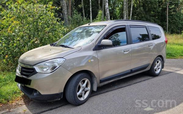 Brown Dacia Lodgy 2013 in Riga, with an engine capacity of 1.50 L and mileage of 211 thousand km for 3600 €, photo 1 on AUTOMOTO.COM.LV