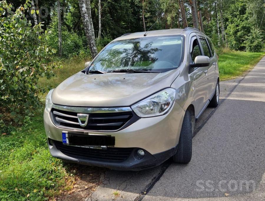 Brown Dacia Lodgy 2013 in Riga, with an engine capacity of 1.50 L and mileage of 211 thousand km for 3600 €, photo 3 on AUTOMOTO.COM.LV