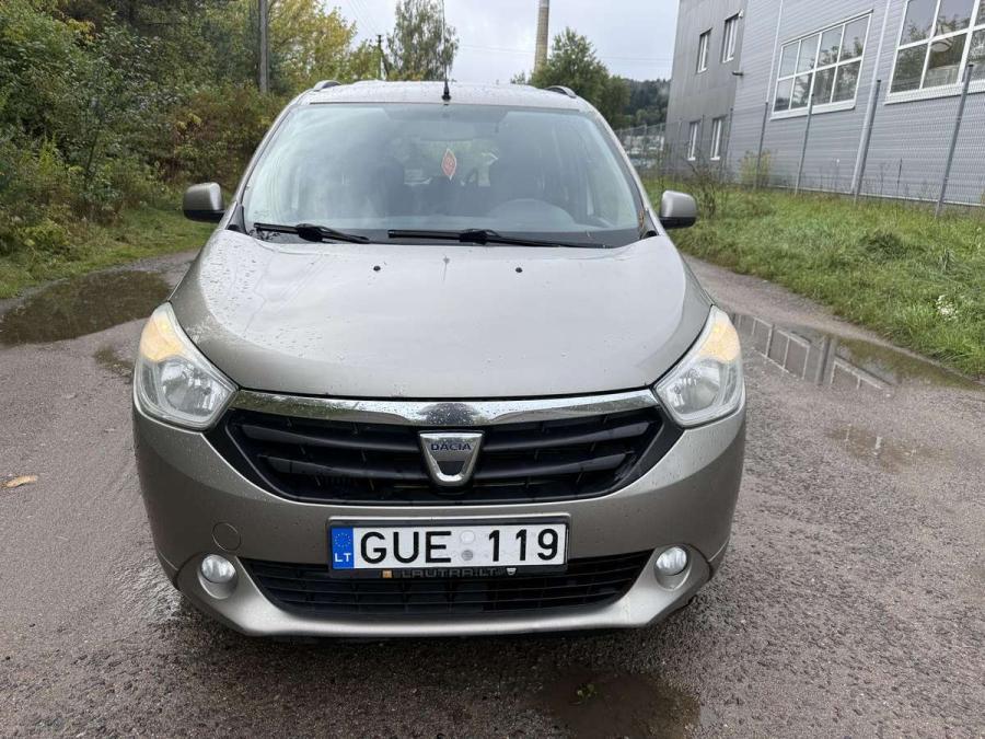 Brown Dacia Lodgy 2013 in Vilnius, with an engine capacity of 1.46 L and mileage of 327 thousand km for 2300 €, photo 3 on AUTOMOTO.COM.LV
