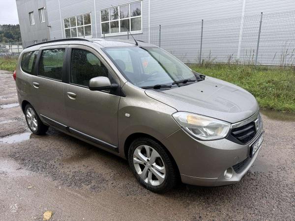 Brūns Dacia Lodgy 2013 Viļņa, ar dzinēja tilpumu 1.46 L un nobraukumu 327 tūkst. km par 2300 €, foto 4 vietnē AUTOMOTO.COM.LV