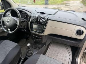 Brown Dacia Lodgy 2013 in Vilnius, with an engine capacity of 1.46 L and mileage of 327 thousand km for 2300 €, photo 10 on AUTOMOTO.COM.LV