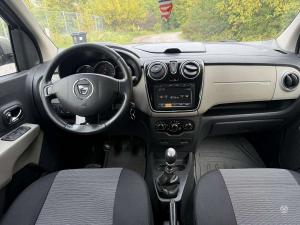 Brown Dacia Lodgy 2013 in Vilnius, with an engine capacity of 1.46 L and mileage of 327 thousand km for 2300 €, photo 12 on AUTOMOTO.COM.LV