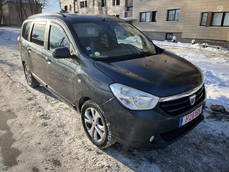 Grey Dacia Lodgy 2012 in Panevezys, with an engine capacity of 1.46 L and mileage of 240 thousand km for 3150 €, photo 1 on AUTOMOTO.COM.LV
