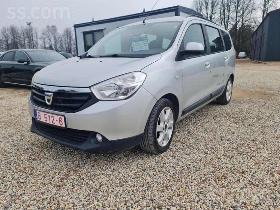 Pelēks Dacia Lodgy 2013 Cēsis, ar dzinēja tilpumu 1.20 L un nobraukumu 211 tūkst. km par 3950 €, foto 3 vietnē AUTOMOTO.COM.LV