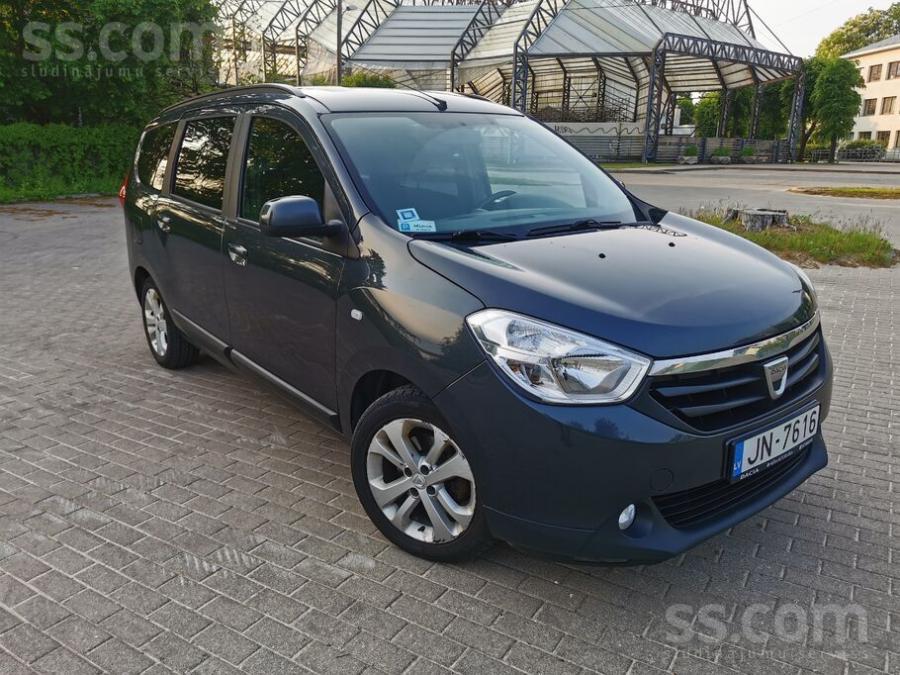 Grey Dacia Lodgy 2014 in Riga, with an engine capacity of 1.50 L and mileage of 159 thousand km for 4500 €, photo 2 on AUTOMOTO.COM.LV
