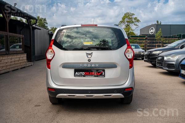 Grey Dacia Lodgy 2016 in Riga, with an engine capacity of 1.20 L and mileage of 0 thousand km for 5250 €, photo 7 on AUTOMOTO.COM.LV