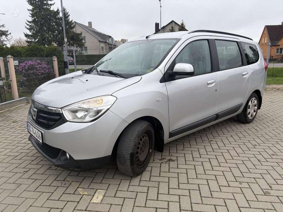 Pelēks Dacia Lodgy 2016 Tauragė, ar dzinēja tilpumu 1.46 L un nobraukumu 253 tūkst. km par 3650 €, foto 1 vietnē AUTOMOTO.COM.LV
