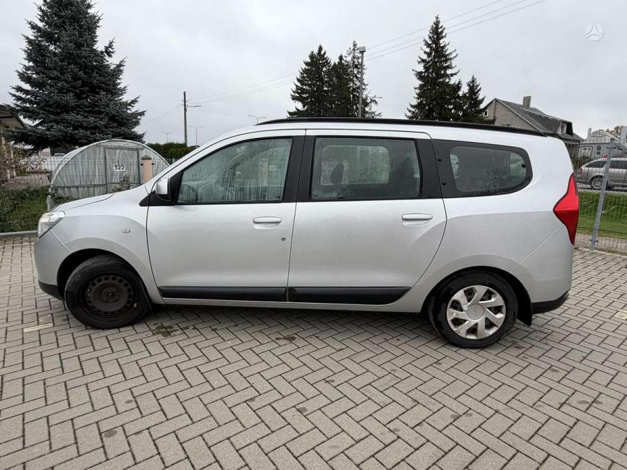Pelēks Dacia Lodgy 2016 Tauragė, ar dzinēja tilpumu 1.46 L un nobraukumu 253 tūkst. km par 3650 €, foto 7 vietnē AUTOMOTO.COM.LV