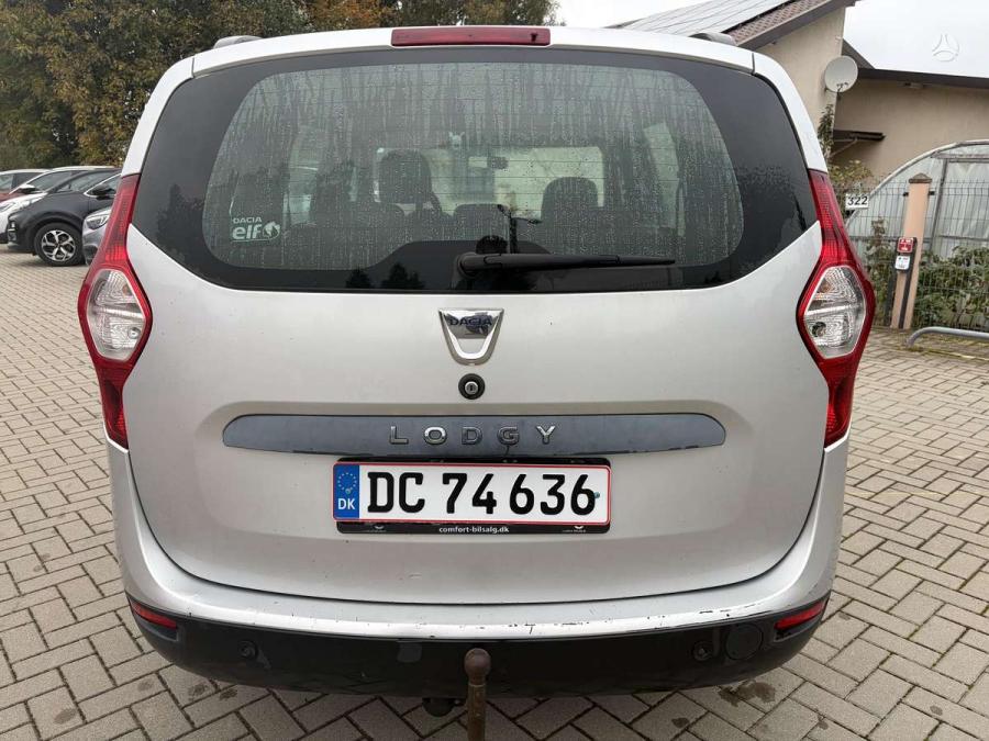 Pelēks Dacia Lodgy 2016 Tauragė, ar dzinēja tilpumu 1.46 L un nobraukumu 253 tūkst. km par 3650 €, foto 9 vietnē AUTOMOTO.COM.LV