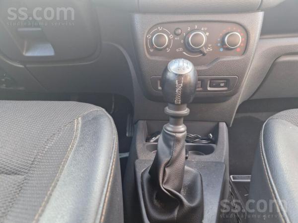 Pelēks Dacia Lodgy 2017 Rīga, ar dzinēja tilpumu 1.50 L un nobraukumu 126 tūkst. km par 7000 €, foto 5 vietnē AUTOMOTO.COM.LV