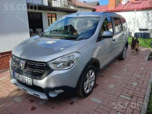Grey Dacia Lodgy 2018 in Riga, with an engine capacity of 1.50 L and mileage of 169 thousand km for 5000 €, photo 3 on AUTOMOTO.COM.LV