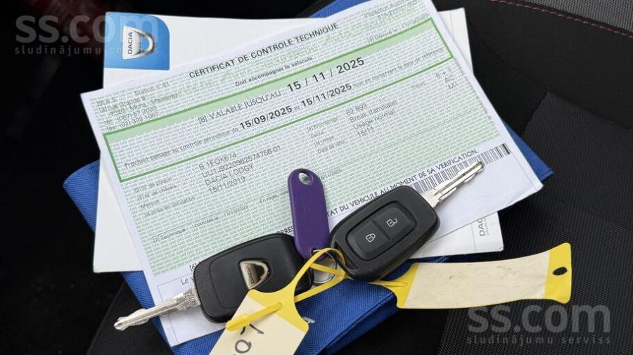 Grey Dacia Lodgy 2019 in Jelgava, with an engine capacity of 1.30 L and mileage of 124 thousand km for 6590 €, photo 15 on AUTOMOTO.COM.LV