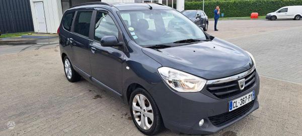 Grey Dacia Lodgy 2012 in Taurage, with an engine capacity of 1.50 L and mileage of 285 thousand km for 2600 €, photo 2 on AUTOMOTO.COM.LV