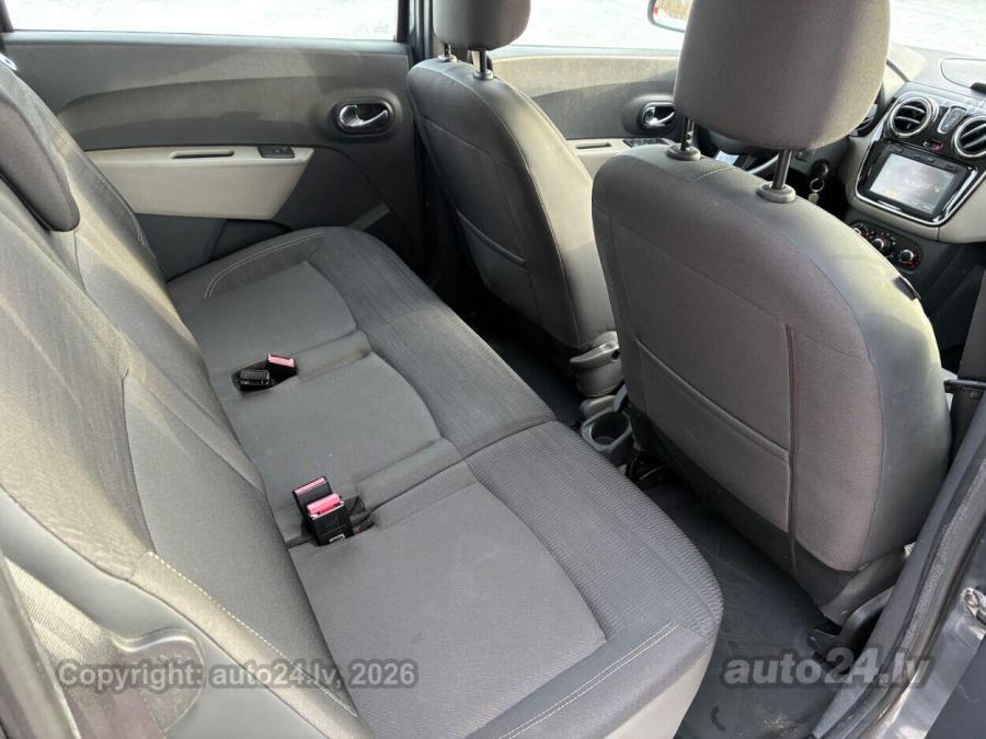 Grey Dacia Lodgy 2013 in Parnu, with an engine capacity of 1.50 L and mileage of 67 thousand km for 4400 €, photo 4 on AUTOMOTO.COM.LV