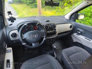 Pelēks Dacia Lodgy 2014 Saue, ar dzinēja tilpumu 1.50 L un nobraukumu 260 tūkst. km par 4790 €, foto 9 vietnē AUTOMOTO.COM.LV