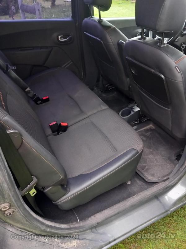 Grey Dacia Lodgy 2017 in Tallinn, with an engine capacity of 1.60 L and mileage of 190 thousand km for 6000 €, photo 10 on AUTOMOTO.COM.LV