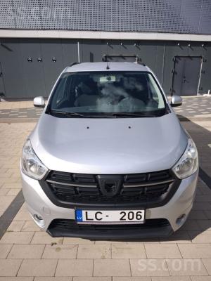 Grey Dacia Lodgy 2017 in Riga, with an engine capacity of 1.40 L and mileage of 135 thousand km for 6000 €, photo 4 on AUTOMOTO.COM.LV