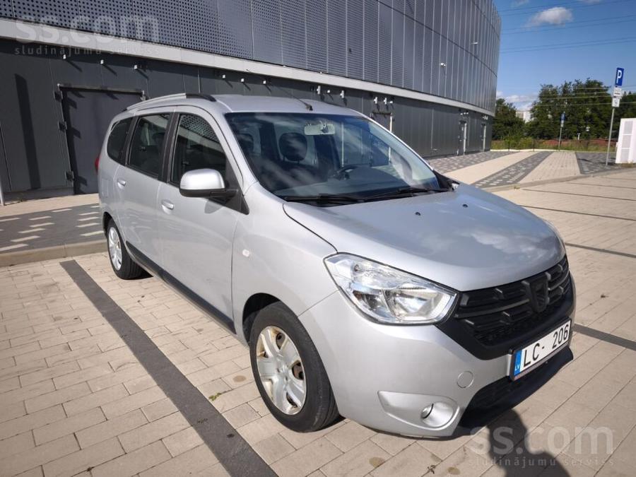 Grey Dacia Lodgy 2017 in Riga, with an engine capacity of 1.40 L and mileage of 135 thousand km for 6000 €, photo 5 on AUTOMOTO.COM.LV