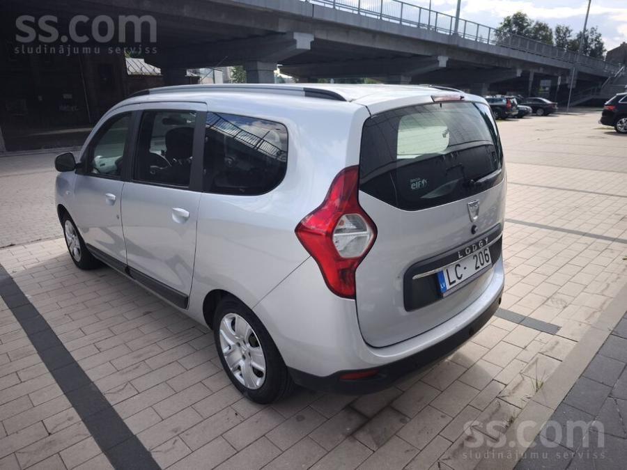 Grey Dacia Lodgy 2017 in Riga, with an engine capacity of 1.40 L and mileage of 135 thousand km for 6000 €, photo 8 on AUTOMOTO.COM.LV