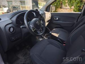 Grey Dacia Lodgy 2017 in Riga, with an engine capacity of 1.40 L and mileage of 135 thousand km for 6000 €, photo 11 on AUTOMOTO.COM.LV