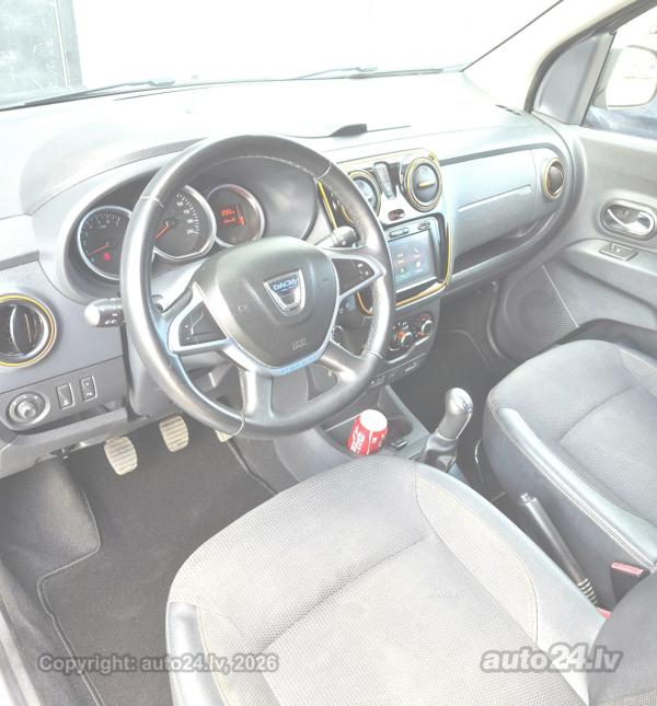 Grey Dacia Lodgy 2017 in Tallinn, with an engine capacity of 1.60 L and mileage of 188 thousand km for 5990 €, photo 9 on AUTOMOTO.COM.LV