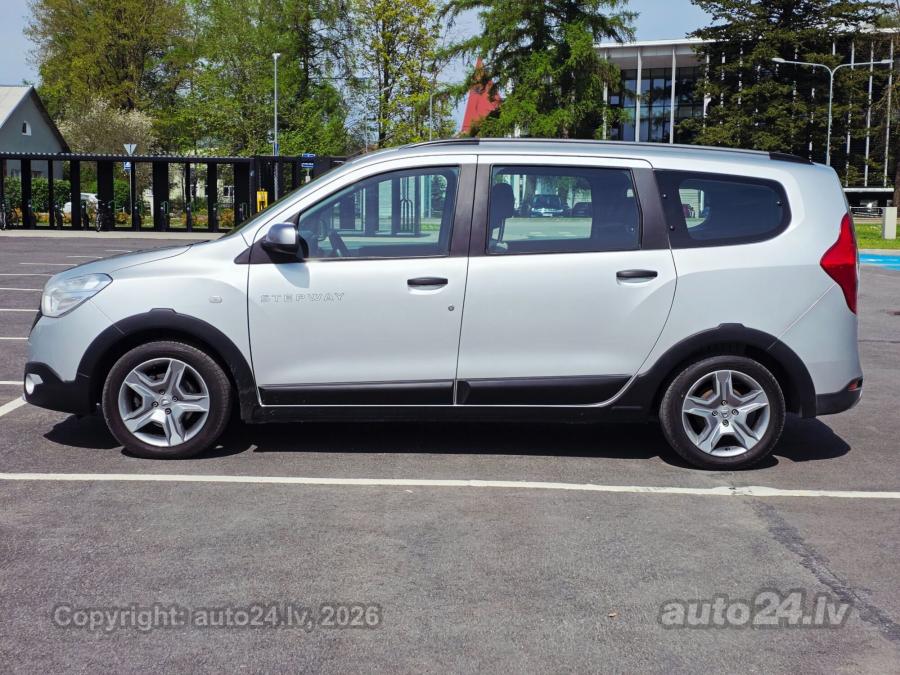 Pelēks Dacia Lodgy 2018 Narva, ar dzinēja tilpumu 1.20 L un nobraukumu 133 tūkst. km par 8000 €, foto 4 vietnē AUTOMOTO.COM.LV